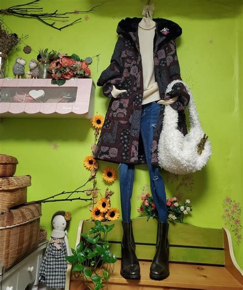 박시핏루즈핏밍크털코트 페이크퍼후드누빔코트 헬로마켓