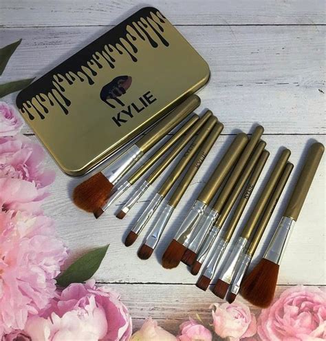 Set Di Penelli Per Trucco Nuovo Kylie Neu Und Originalverpackt In