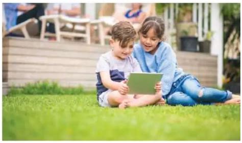 NIGHTHAWK EX8000 X6S Tri Band WiFi Mesh Extender User Manual