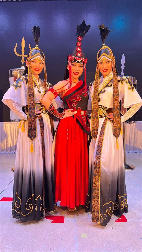 Төмөр Биднийг халуун дотно хүлээж авсан Сэлэнгэчүүддээ маш их баярлалаа Сэлэнгэ сайхан нутаг