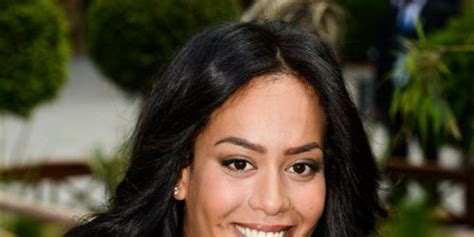Amel Bent Viser La Lune Marie Claire