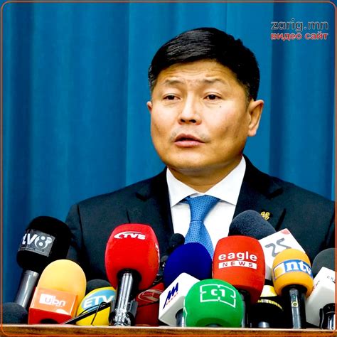 Х Нямбаатар Бүртгэлгүй тээврийн хэрэгсэл Монголын хилээр гарсан эсэхийг шалгаж байна 9 мянган