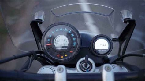 2022 Royal Enfield Super Meteor 650 Instrument Cluster Royal Enfield Enfield Royal