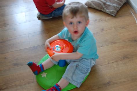 Playskool Simon Says Sit N Spin My Three And Me