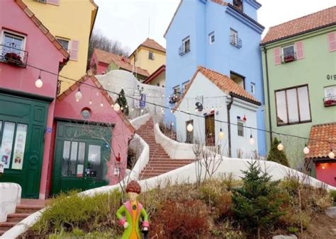 대한민국 서울 남이섬 전세 일일투어 쁘띠프랑스마을 아침고요수목원 이탈리아마을 강촌 레일바이크 삼악산케이블카 알파카목장 레고랜드 어트랙션 선택 Kkday