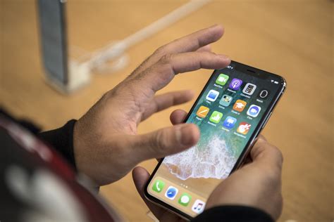 Apple Fixes Iphone Autocorrect Bug In Ios 1111 Update Time