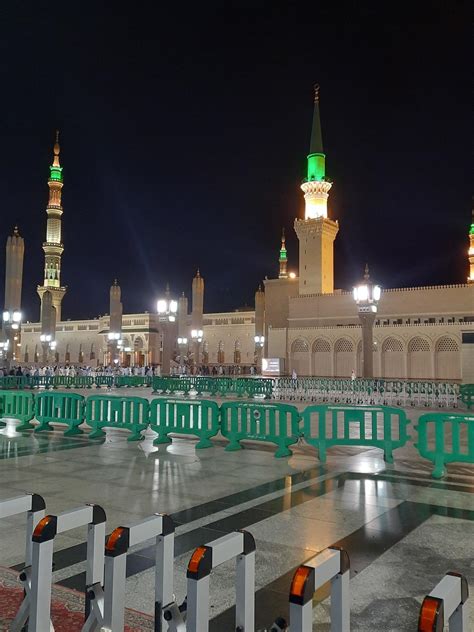 Medina Saudi Arabia Oct 2022 Beautiful View Of Masjid Al Nabawi