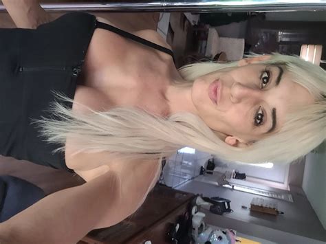 Leah Starr At Home Pics Xhamster