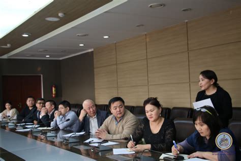 Иргэдийн нийтийн хурлын дарга нартай уулзалт хийлээ