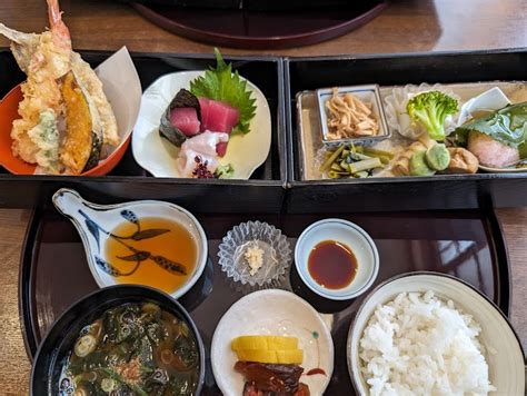牧野 愛知県蒲郡市旭町 会席・懐石料理店 和食店 低脂質でヘルシーな松花堂弁当。 グルコミ