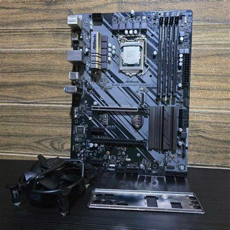 Cpu Intel Core I F C T Asrock B Phantom Gaming Lga Atx