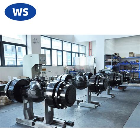 High Power Integrated Differential Rear Axle Suitable For No Spin Differential Price Supplier