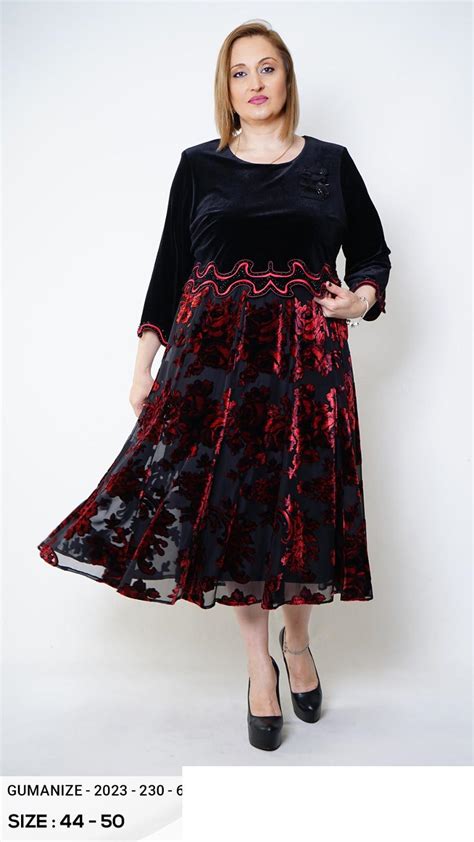 73$ Платья нарядные 333 1239543
