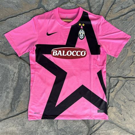 1112 Juventos Retro Kit Condition 1010 Size Depop