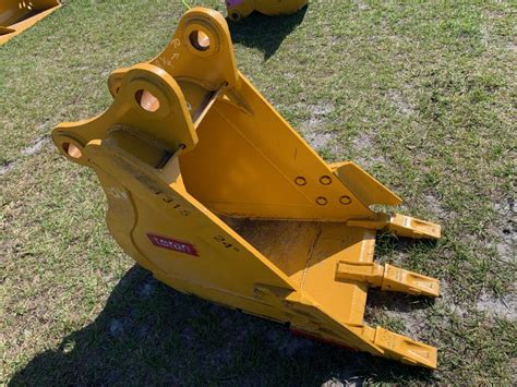 Unused 24 Cat 315316318 Excavator Bucket