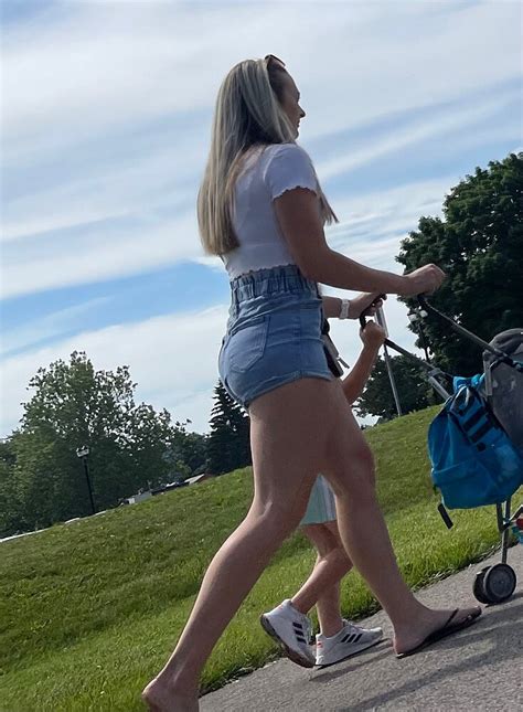Milf In Shorts Short Shorts And Volleyball Forum