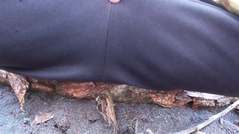 Jock sudoroso se masturba en el bosque mientras habla sucio - peludo, sin cortar y verbal (parte ...