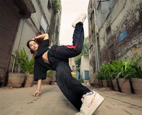 bgirl glib age birthday height profile and facts