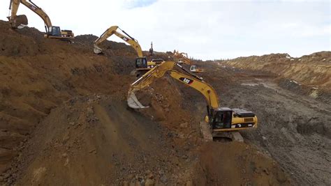 Above Ground Pipeline Stock Video Footage 4K And HD Video Clips Shutterstock