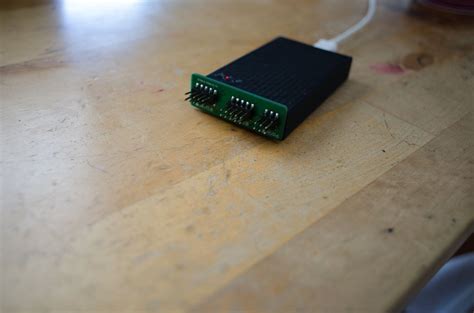 fichier stl gratuit boîtier boîtier pour programmateur atmel atatmel
