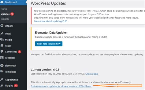 how to update wordpress manually and automatically