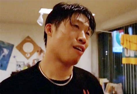 빵집에서 빵 사다가 비데 공장 스카우트 받았다는 설비 전문 배우