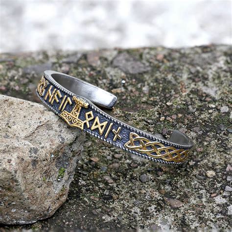 Viking Knot Bracelet