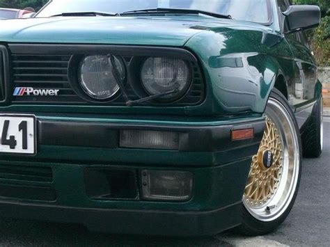 E30 Factory Green