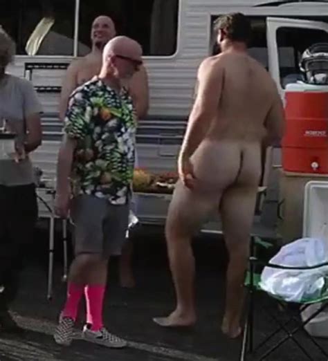 Famous NFL Legend Naked Clip ThisVid