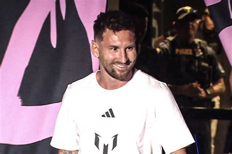 Lionel Messi Las Mejores Imágenes De La Presentación Del Argentino En