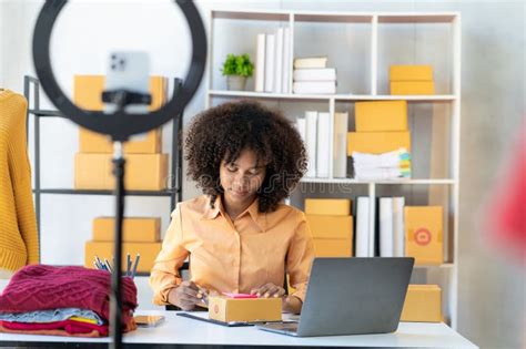 African American Girls Present And Sell Clothes Online In Live