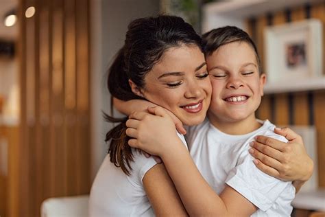 Buse Terim Anne Oğul Ilişkisi Nasıl Gelişir