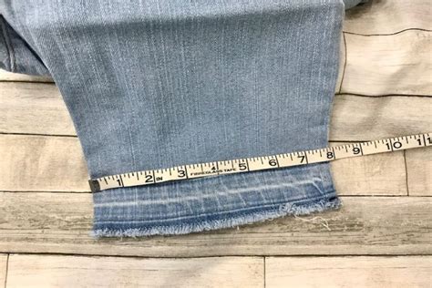 How To Easily Create Stylish Pant Cuffs With A Simple Sewing Hack