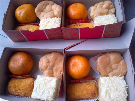 Lucky Catering Menerima Pesanan Nasi Box Tumpeng Snack Box Buffet Prasmanan