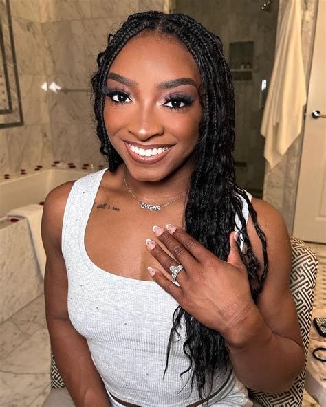 Simone Biles Engagement Ring Oval Diamond Style Guide