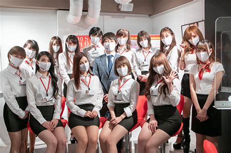 Sod女子社員 水着カレンダー
