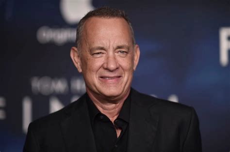 Tom Hanks Wallpicsnet Wallpapers Photos Pictures Backgrounds