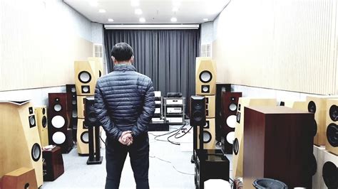 결국은 같은 유닛을 채용한 스피커로 청음 돈쓰시는걸 말리고 싶따 Youtube
