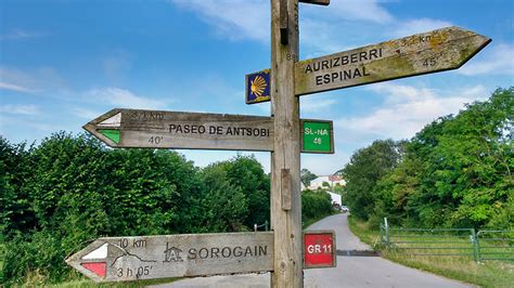Burguete El Inicio De La Ruta Jacobea