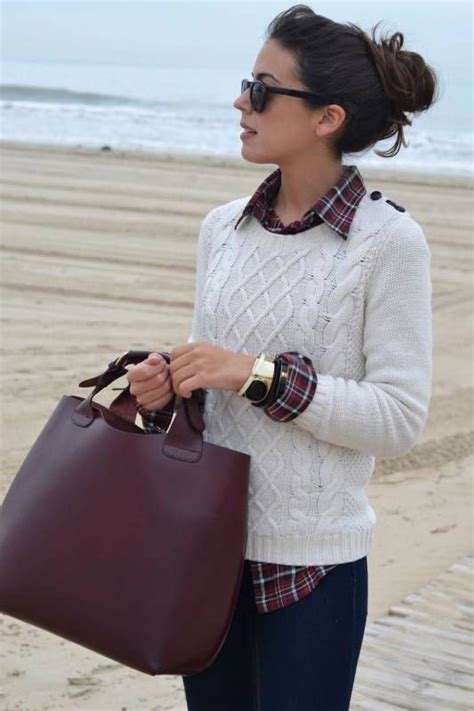 Рубашка под свитер: правила выбора и сочетания | Chic fall outfits ...