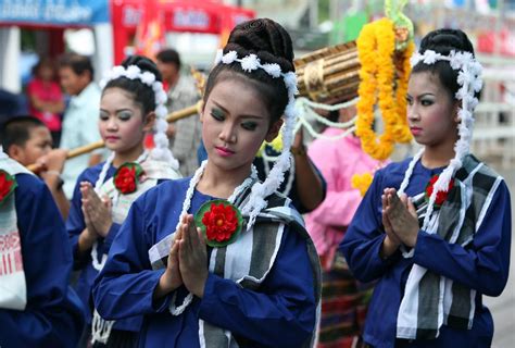 Bun Bang Fai Im Isaan Thailands Raketenfestivals 2026 Reisenews