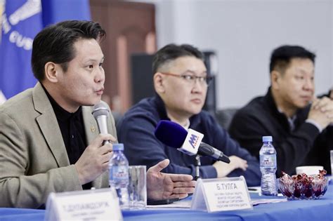 Сайд нар Ганшуунсухайт Ханги боомтод ажиллалаа