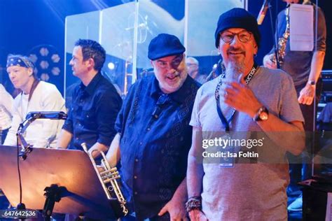 Chris Mann Singer Photos And Premium High Res Pictures Getty Images