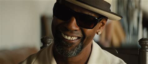 2 Guns Movie Still Denzel Washington