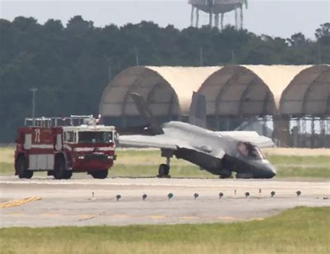 F 35a Nose Gear Collapses After Parking Following Emergency Landing At
