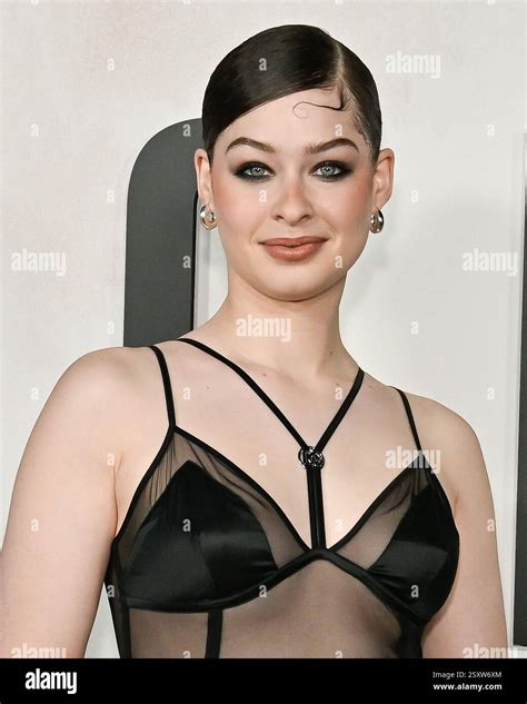 New York Usa 25th Feb 2025 Liz Caribel Sierra Attends The Premiere