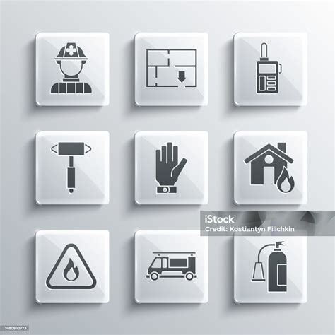 소방차 소화기 불타는 집 소방관 장갑 화염 삼각형 도끼 및 워키 토키 아이콘을 설정하십시오 벡터 0명에 대한 스톡 벡터 아트 및