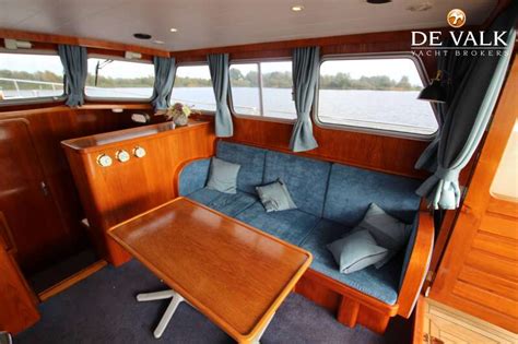Rego Standard 34 Motor Yacht For Sale De Valk Yacht Broker