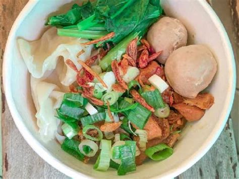 15 Tempat Makan Terdekat Di Sekitar Stasiun Buaran Jakarta Yang Enak