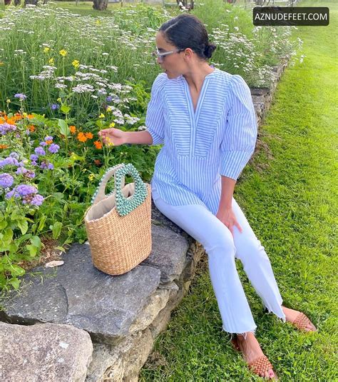 JULIANA CANFIELD Feet AZNudeFeet JULIANA CANFIELD Feet AZNudeFeet